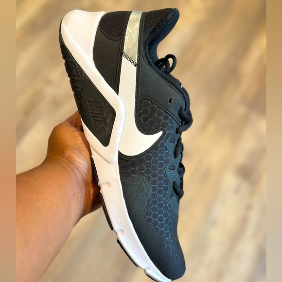 Nike | Shoes | Nike Legend Essential 2 Sneakers | Poshmark